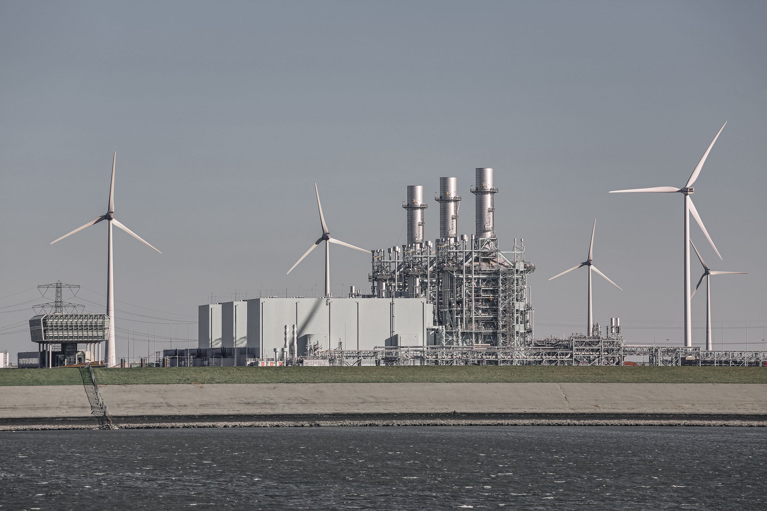 CE+T Power - We provide power solutions to keep your business going.